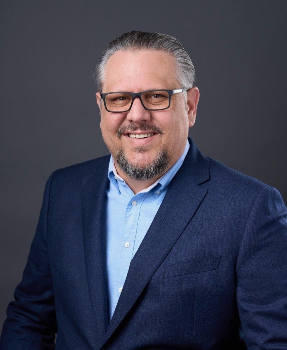 New UK Commercial Vice President – Centin Baxter...